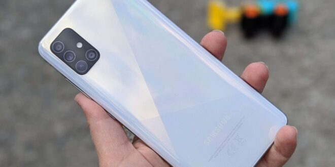 Samsung Galaxy A51 - cel mai vândut Android al anului!!! - Gadget-Review.ro